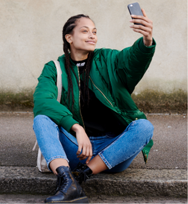 How to Take the Perfect Selfie: A Comprehensive Guide